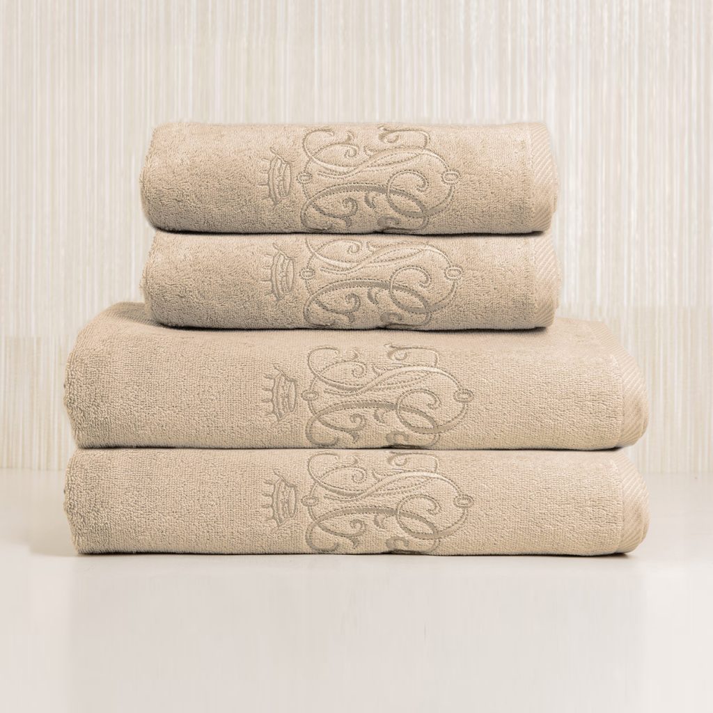 Set de 4 Prosoape de Baie Albe LUX 650gr/mp - Extra SOFT Touch - Avatex ...